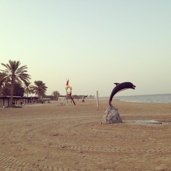 Photos at Aramco Beach | شاطئ ارامكو - Halfmoon Bay