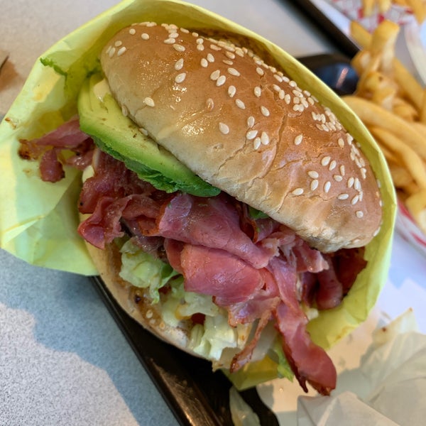 Varsity Burger - The Colony - 16 tips