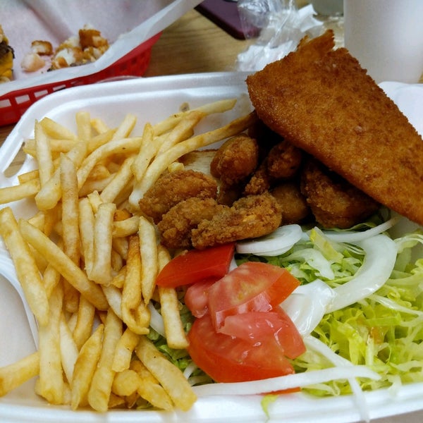 Jeff's Red Hots - Old Irving Park - 7 tips from 340 visitors