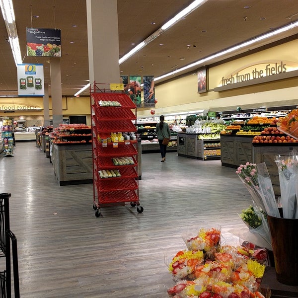 Safeway Lifestyle Stores