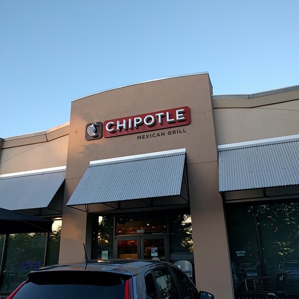 Chipotle Mexican Grill - Crossroads - 27 tips from 1355 visitors