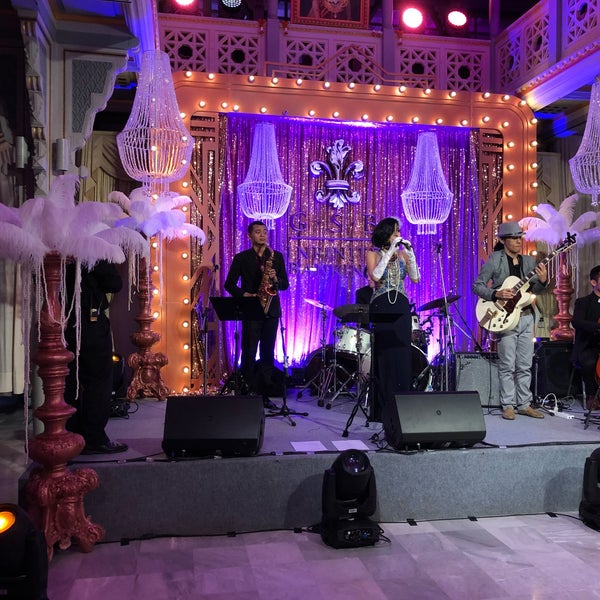 พระที่นั่งเทวราชสภารมย์ (Devaraja Sabharamaya Hall) - Museum