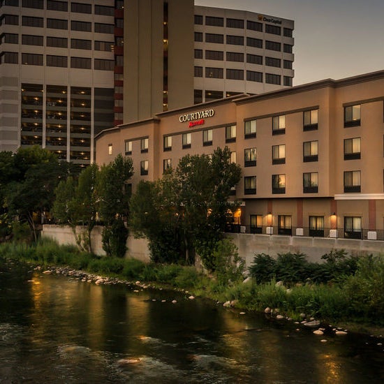 Courtyard Reno Downtown/Riverfront - 1 Ballpark Ln