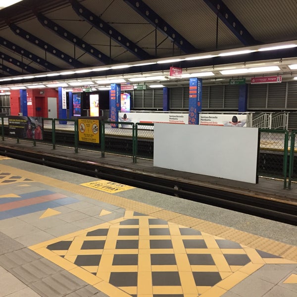 Photos at RapidKL Bank Rakyat-Bangsar (KJ16) LRT Station - Bangsar ...