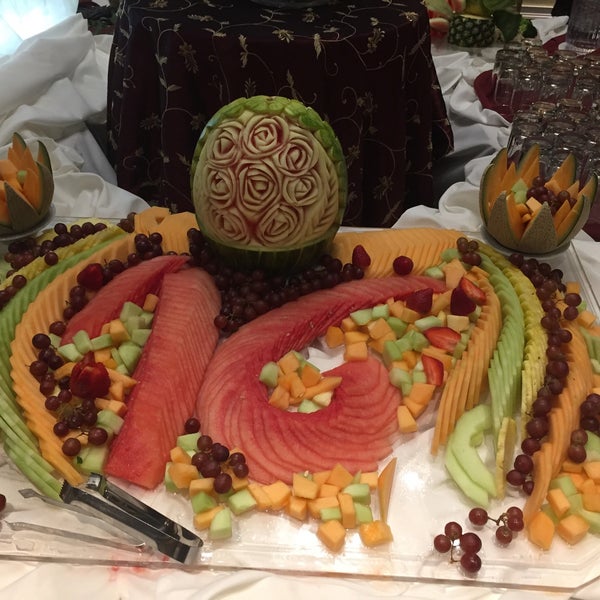 Ariana Waterfall Catering - 3 tips