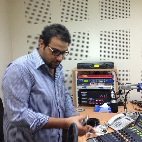 Mazaj FM | مزاج - Radio Station