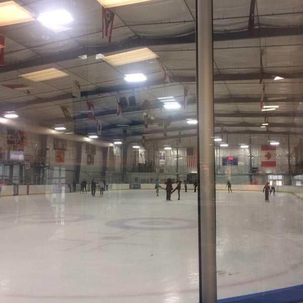 Mid-South Ice House - Skating Rink