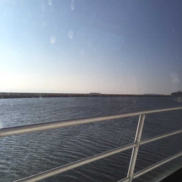 Sapelo Island Ferry Landing: West - Boat or Ferry