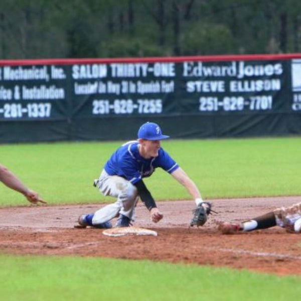 Volanta Baseball Park - Volanta Avenue