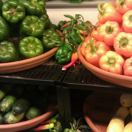 Dash's Market - Grocery Store