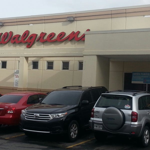 Walgreens (Now Closed) - Parque Escorial, 65 Inf., Km. 54