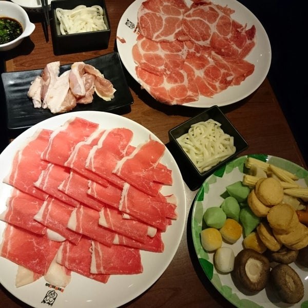 Mou Mou Club 牛涮鍋 (Now Closed) - Hotpot Restaurant in Mong Kok