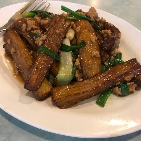 Esquire Kitchen 大人餐厅 - Endah Parade