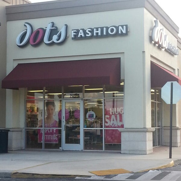 Dots Clothing Store Logo