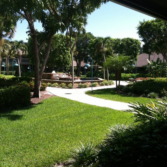 Periwinkle Place - Shopping Mall