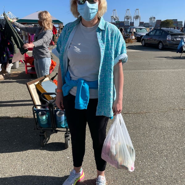 Alameda Point Antiques Faire - Flea Market in Alameda Point