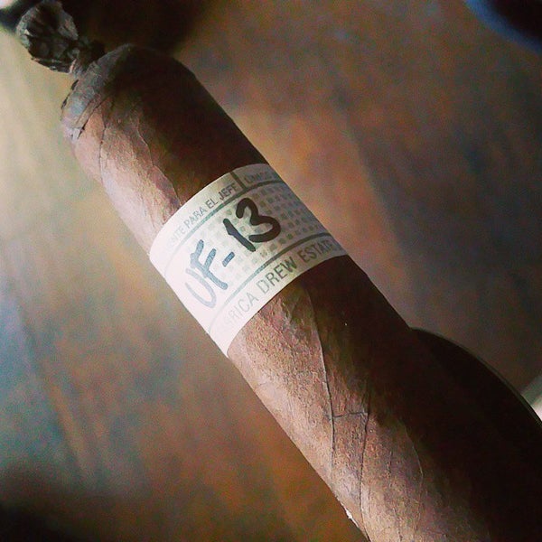 Beehive Cigars - 6 tips