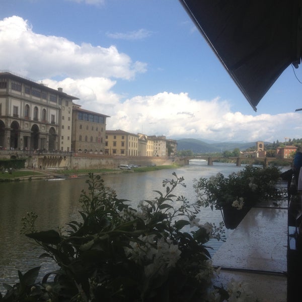 Golden View Open Bar - Michelangelo - 134 tips