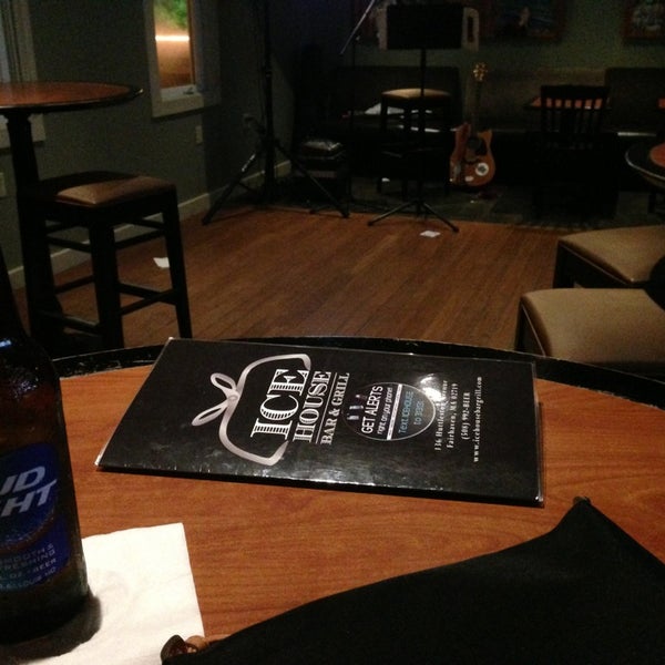 Ice House Bar & Grill - 13 tips from 366 visitors