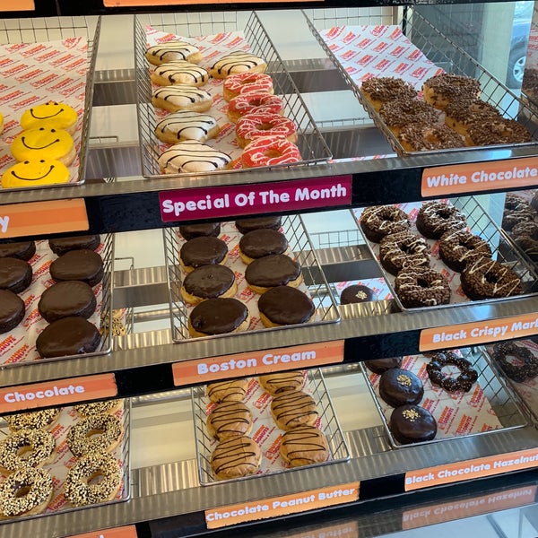 Dunkin' - Tebet - Tebet Indraya Square (TIS)