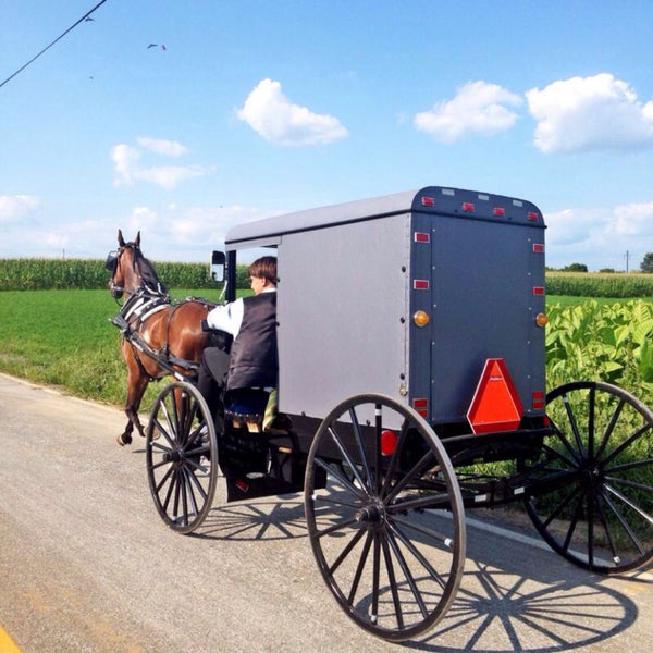 Amish Country - Travel and Transportation in Lancaster