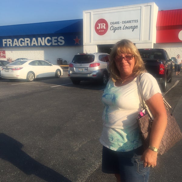 Photos at JR Discount Factory Outlet - Selma, NC