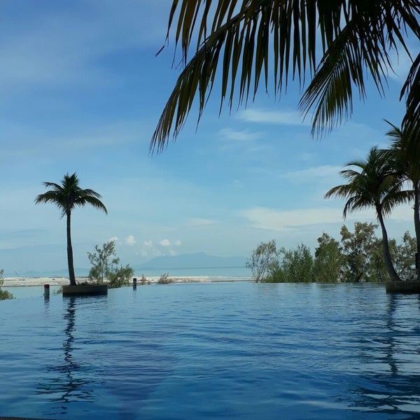 The Gurney Resort Hotel Swimming Pool (Now Closed) - Water Park in ...