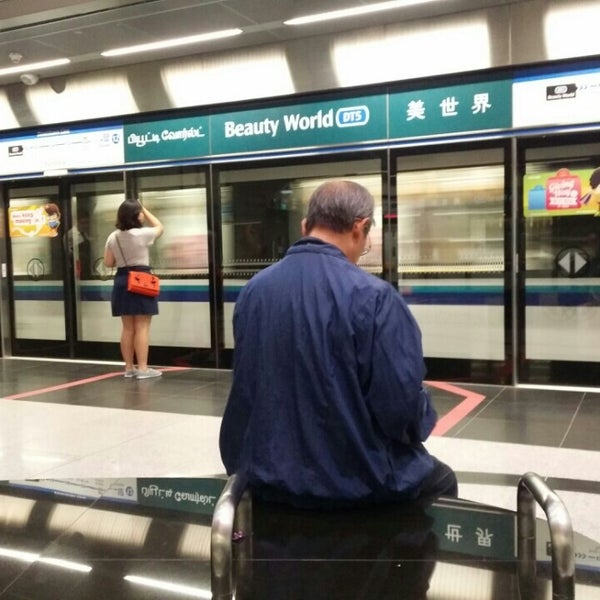 Beauty World MRT Station (DT5) - 7 tips