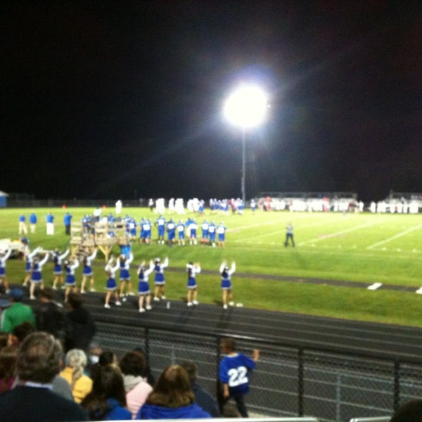 Lewiston High School - 156 East Ave