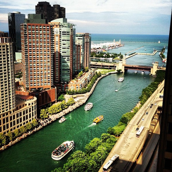 Chicago River - The Loop - Chicago, IL