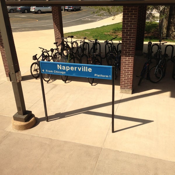 Metra - Naperville - Rail Station in Naperville