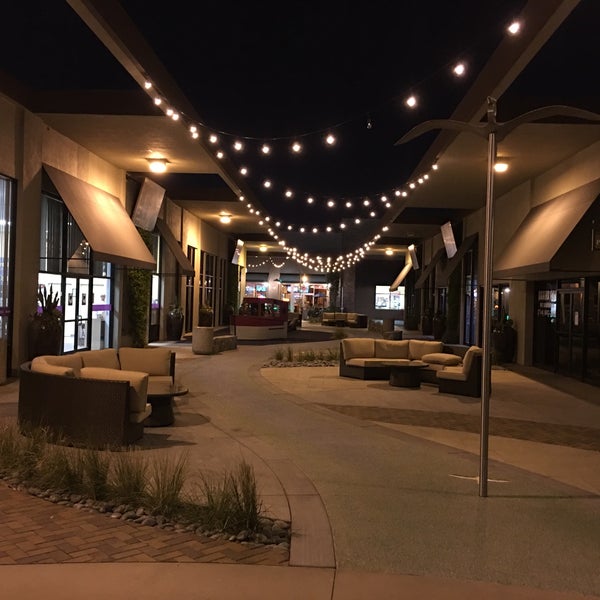 Huntington Harbour Mall - Shopping Mall in Huntington Beach