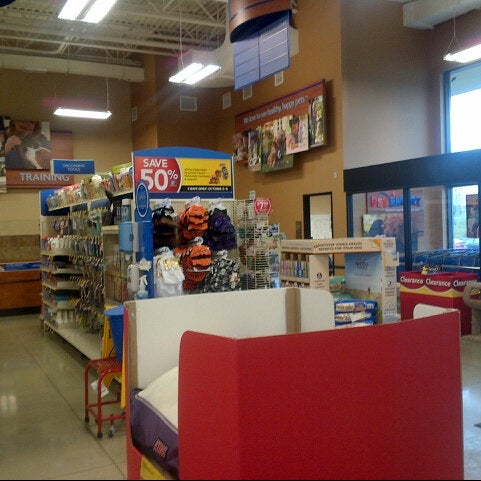 PetSmart - Pet Supplies Store