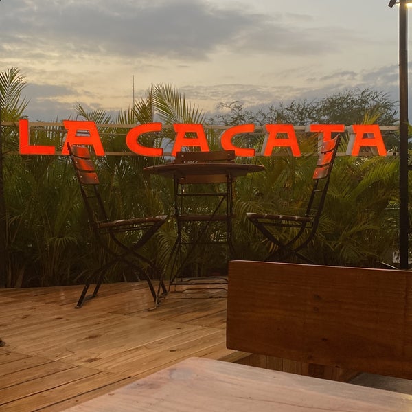 La Cacata Brewing Company - Beer Bar in La Fe