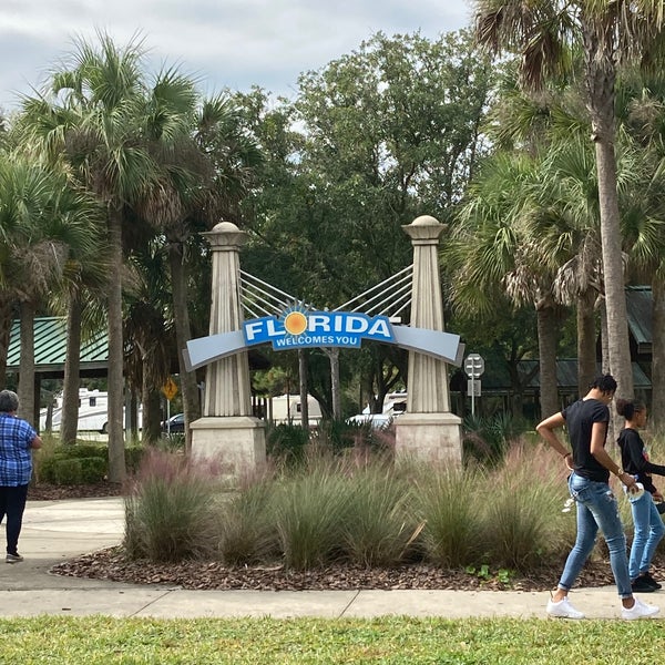 Photos at Florida / Georgia State Line - Border Crossing