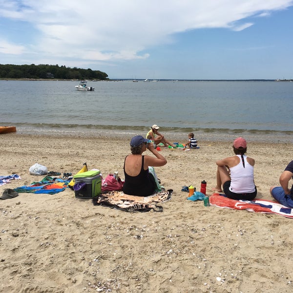 Bassetts Island Beach - Beach