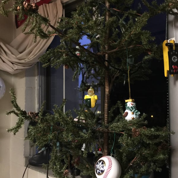 MSOE - RWJ Residence Hall - Juneau Town - 2 tips