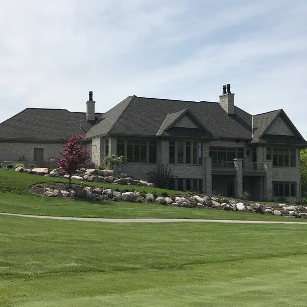 Autumn Ridge Golf Club - Valders, WI