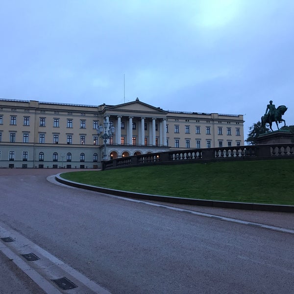 Det kongelige slott - Palace in Oslo