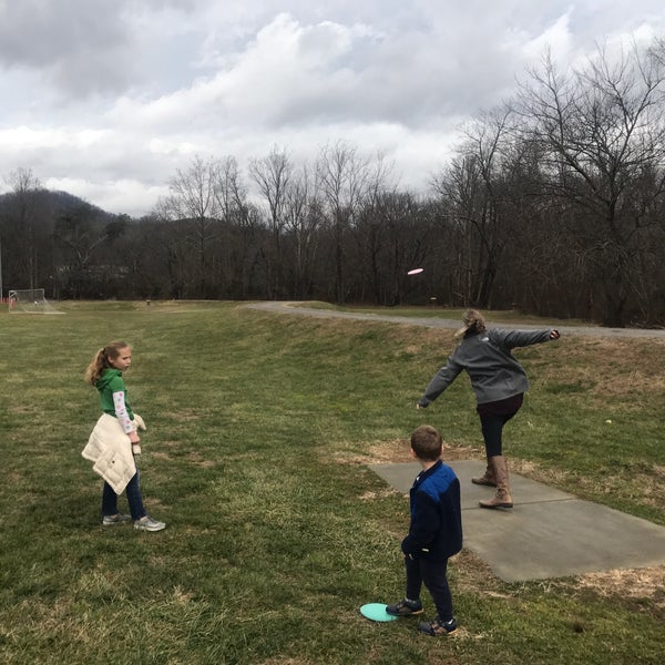 Black Mountain Disc Golf Course - Disc Golf