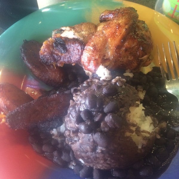 Alpaca Peruvian Chicken - 30 tips from 466 visitors