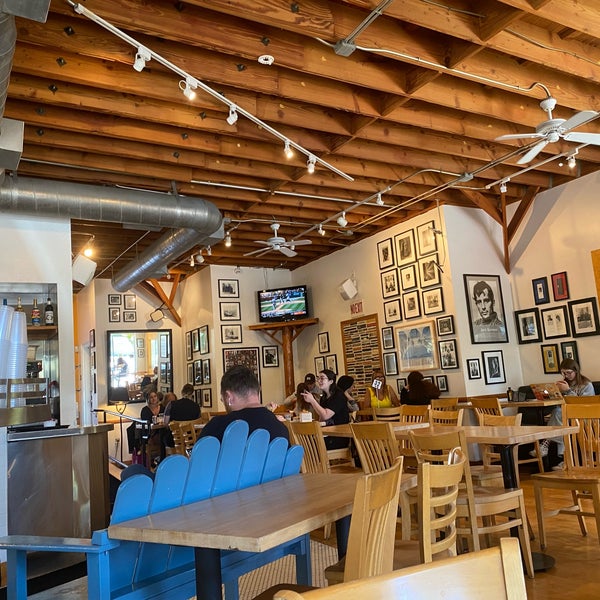 Literati Cafe - Brentwood - 12081 Wilshire Blvd