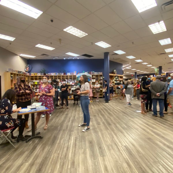 Changing Hands Bookstore - Bookstore in Tempe