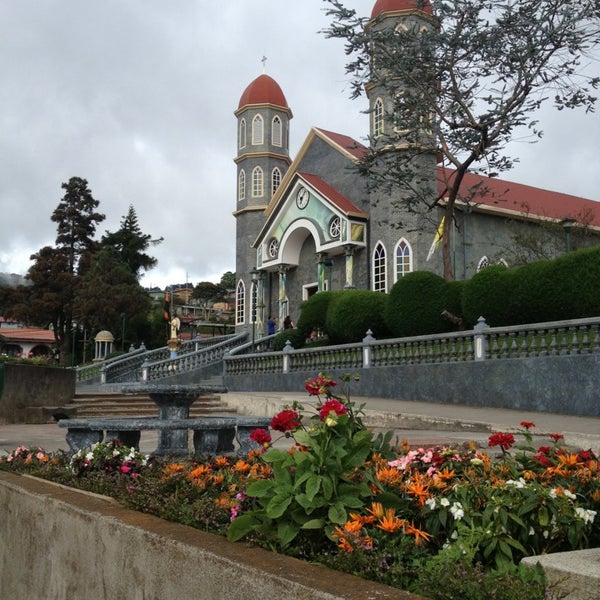 Parque De Zarcero - Zarcero, Alajuela