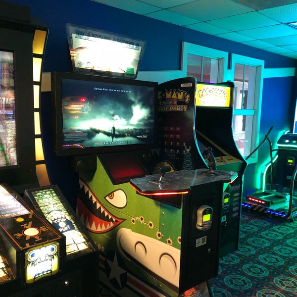 Side Show Arcade - Disney's Boardwalk - 1 tip