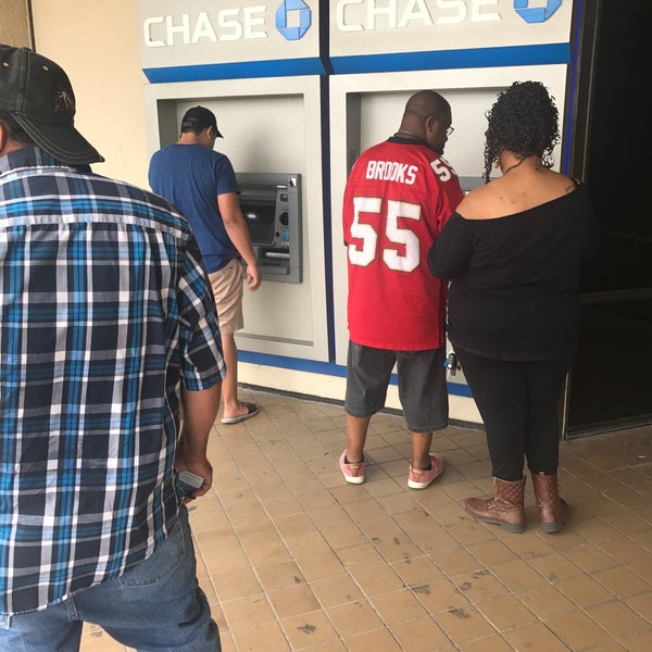 Chase Drive-Up - Bank in Irving