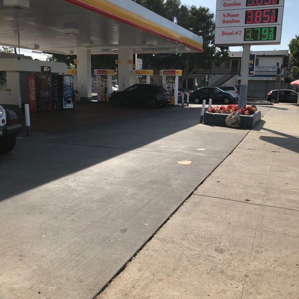 Shell - Fuel Station in Westside