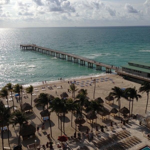 Newport Beachside Resort