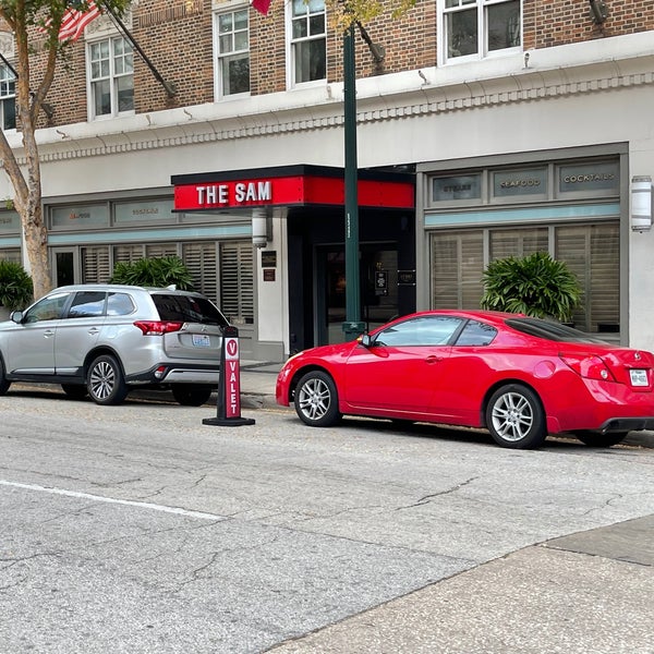 The Sam Houston Hotel, Curio Collection by Hilton - Houston, TX