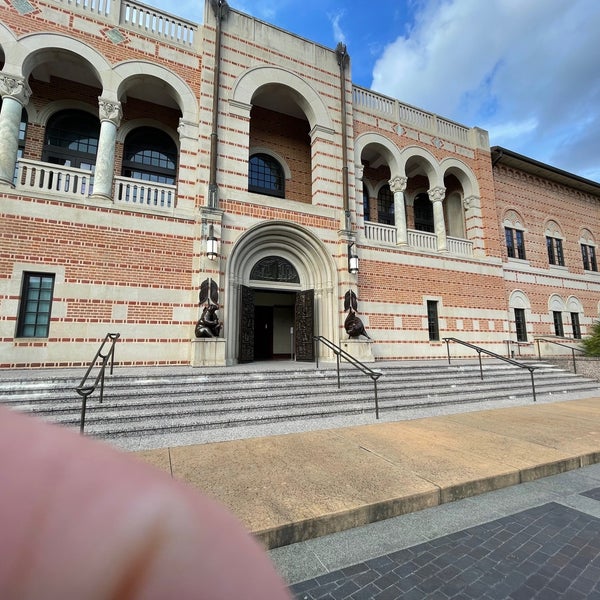 Jones Graduate School of Business (Rice University) - College Academic ...